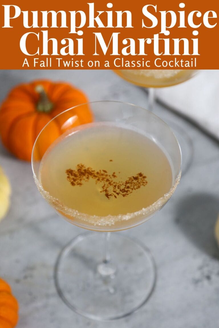 Pumpkin Spice Chai Martini Cocktail Recipe For Fall - Very Obsessed